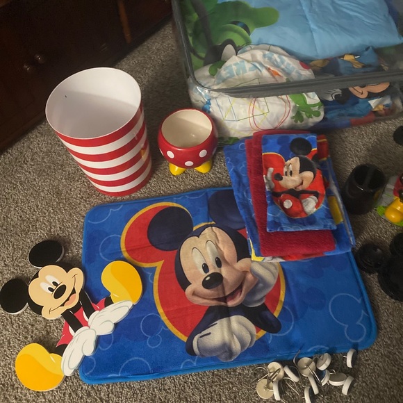 Accessories | Mickey Mouse Set | Poshmark